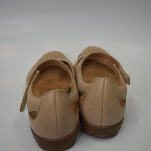 Naturalizer | Shoes | Naturalizer Womens Gail Flat Sandals Sz 8n | Poshmark